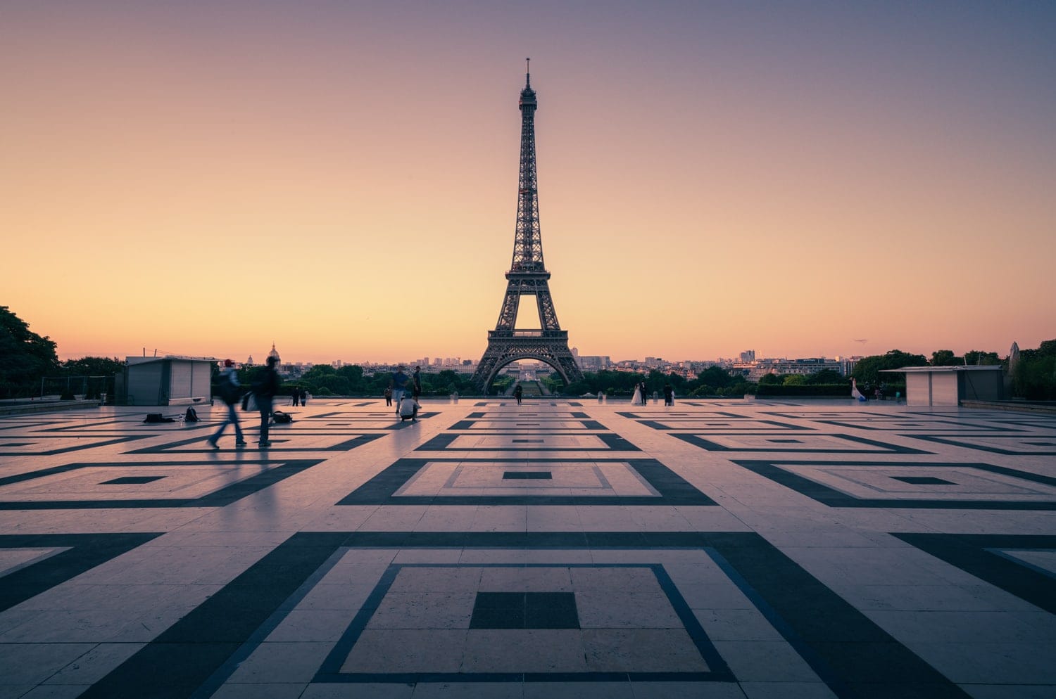 Photography | Calming Colours in Paris - Presetpro.com